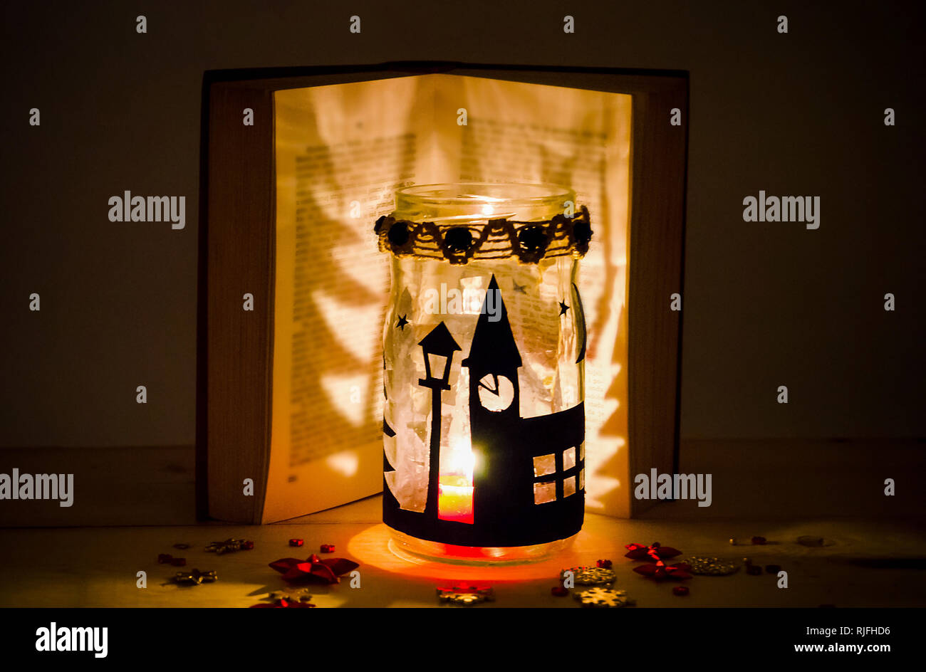 Book holder hi-res stock photography and images - Alamy
