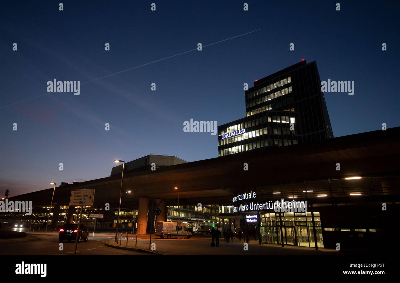 Daimler headquarters in stuttgart germany hi-res stock photography and ...