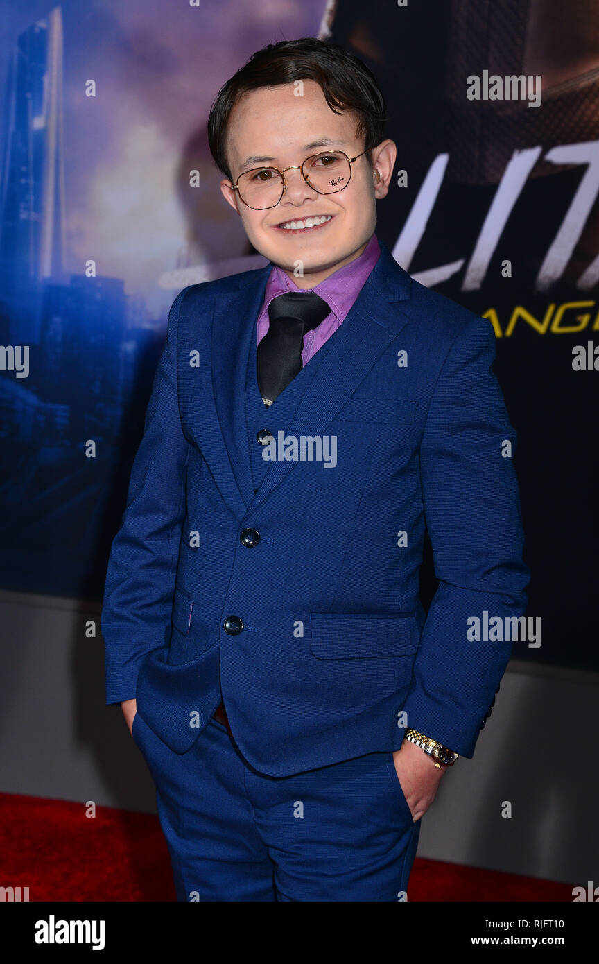 Los Angeles, USA. 05th Feb, 2019. Sam Humphrey arrives at the Premiere ...