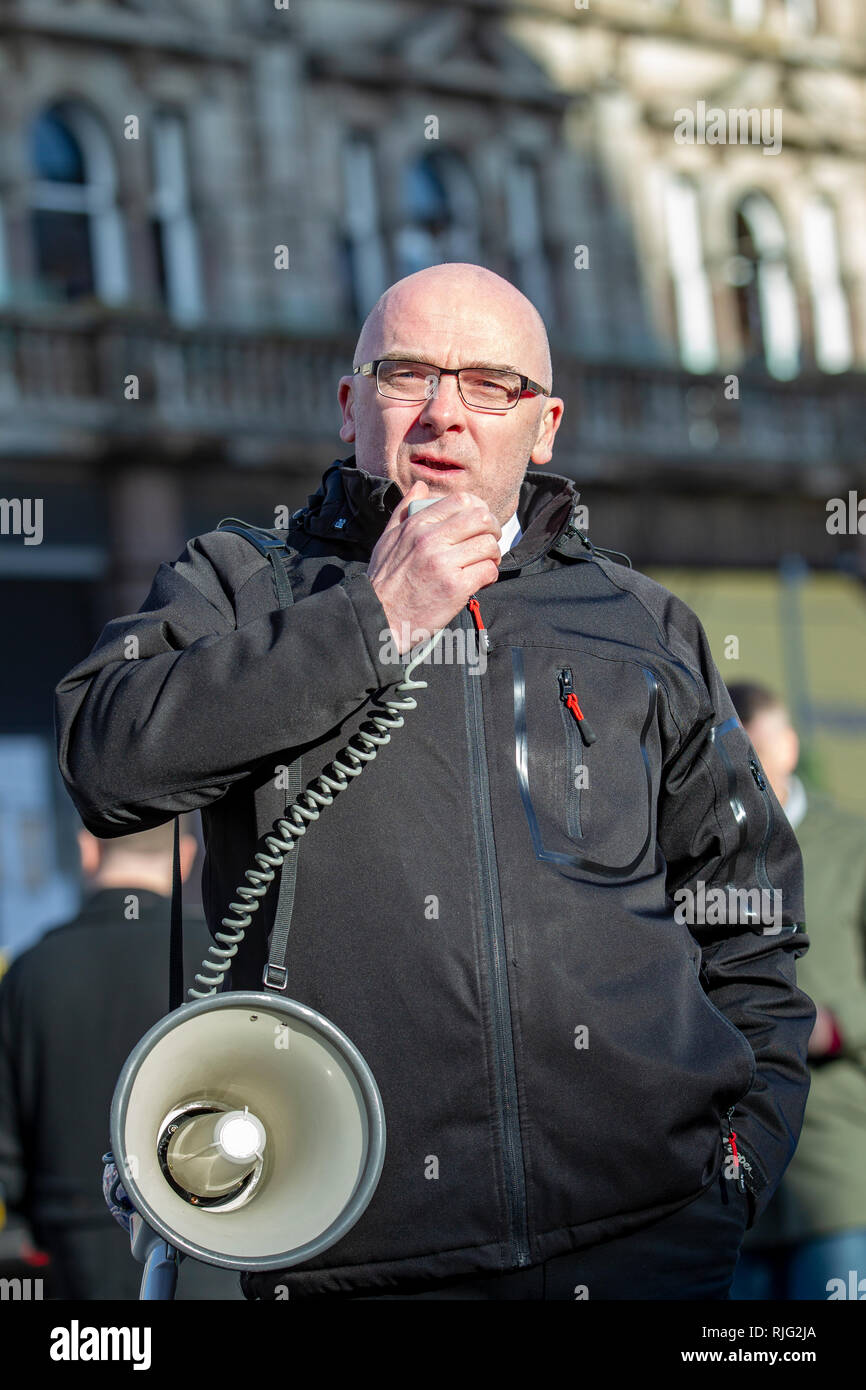 Immigration service ireland hi-res stock photography and images - Alamy