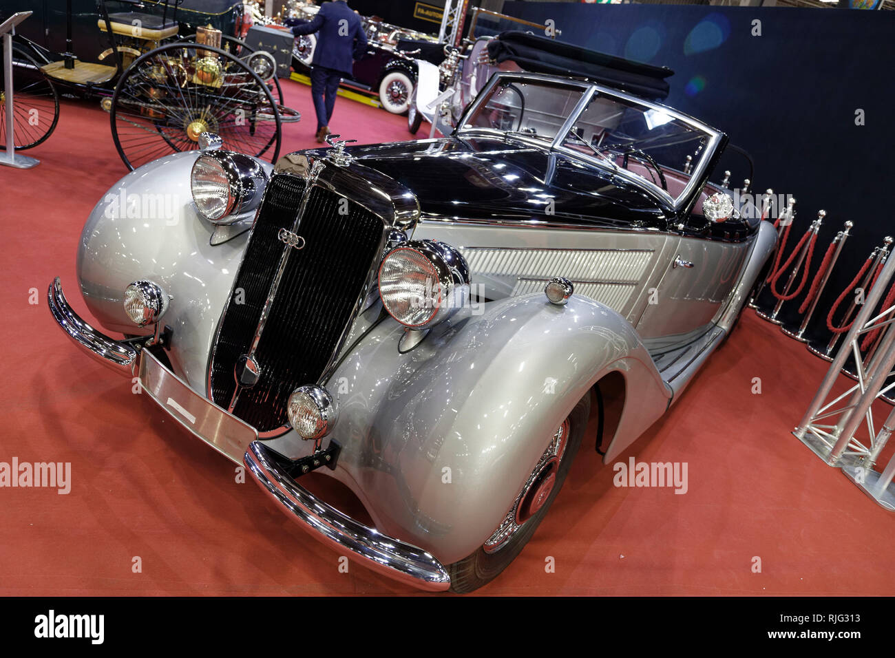 Paris, France. 05th Feb, 2019. AUTO UNION Horch 930V - The Retromobile ...