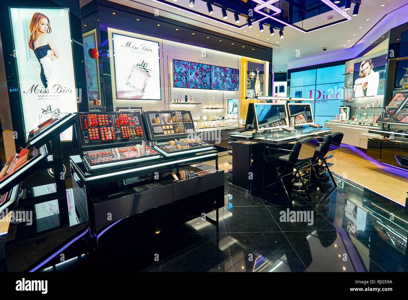 SHENZHEN, CHINA - FEBRUARY 05, 2016: interior of the store at MixC ...