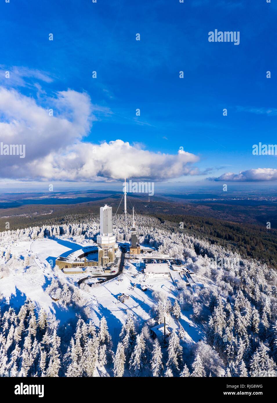 Drone shot, transmission mast of the Hessian radio, Grosser Feldberg in ...
