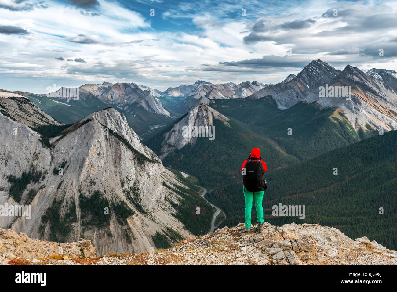 Female hiker view hi-res stock photography and images - Alamy