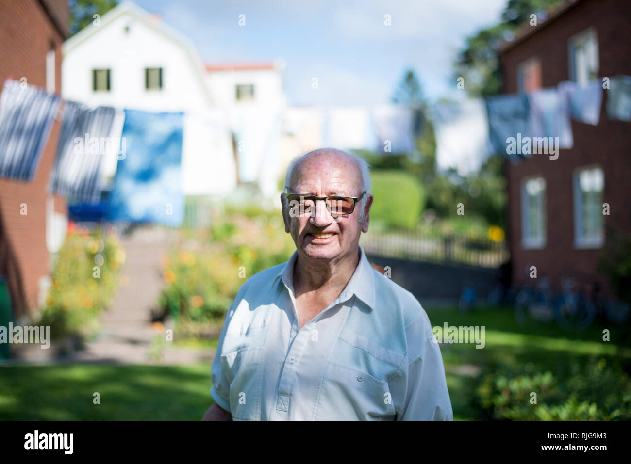 Portrait bald headed old man hi-res stock photography and images - Alamy
