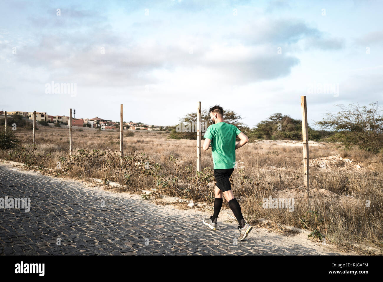 Person people running jogging hi-res stock photography and images - Alamy