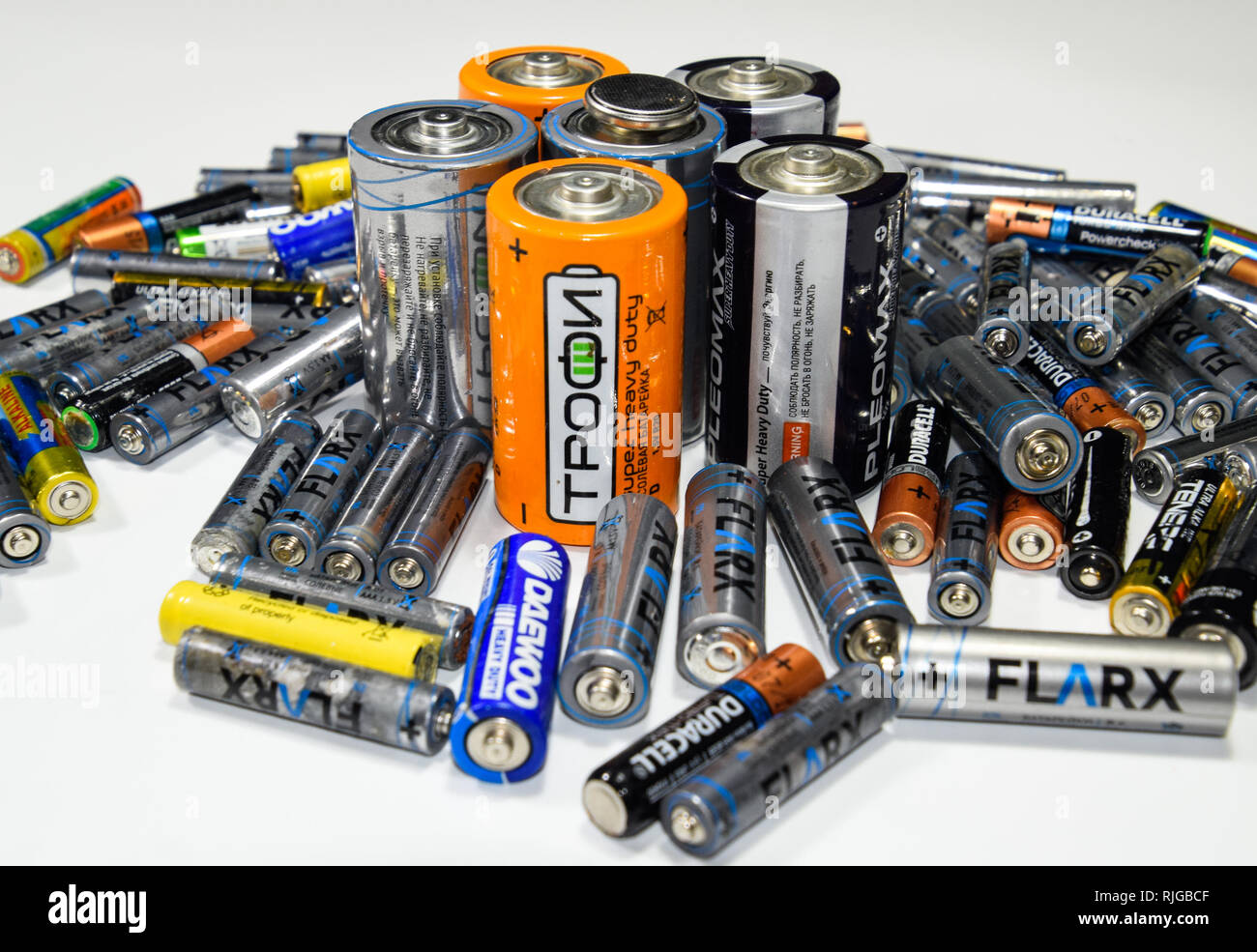 4 volt alkaline battery hi-res stock photography and images - Alamy