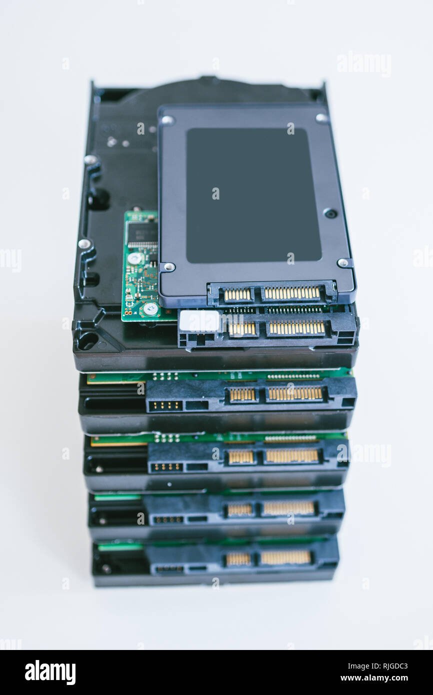 Solid state components hi-res stock photography and images - Alamy