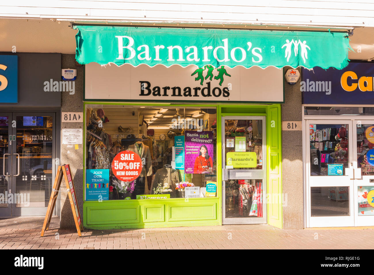 Barnardos charity shop hi-res stock photography and images - Alamy