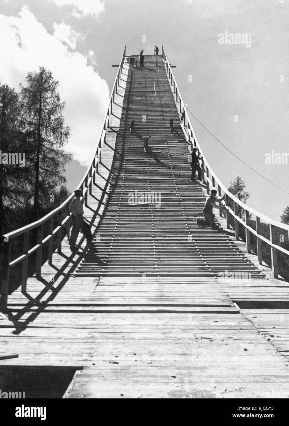 Take off ramp hi-res stock photography and images - Alamy