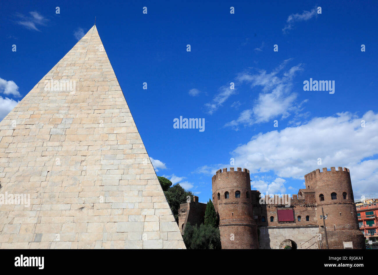 Pyramid of Cestius, Piramide di Caio Cestio or Piramide Cestia, built ...