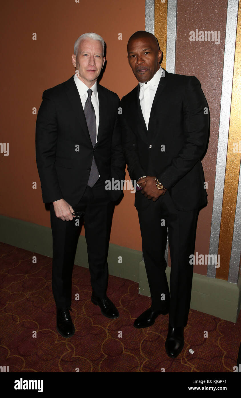 Sean Penn CORE Gala: Benefiting the organization formerly known as J/P ...