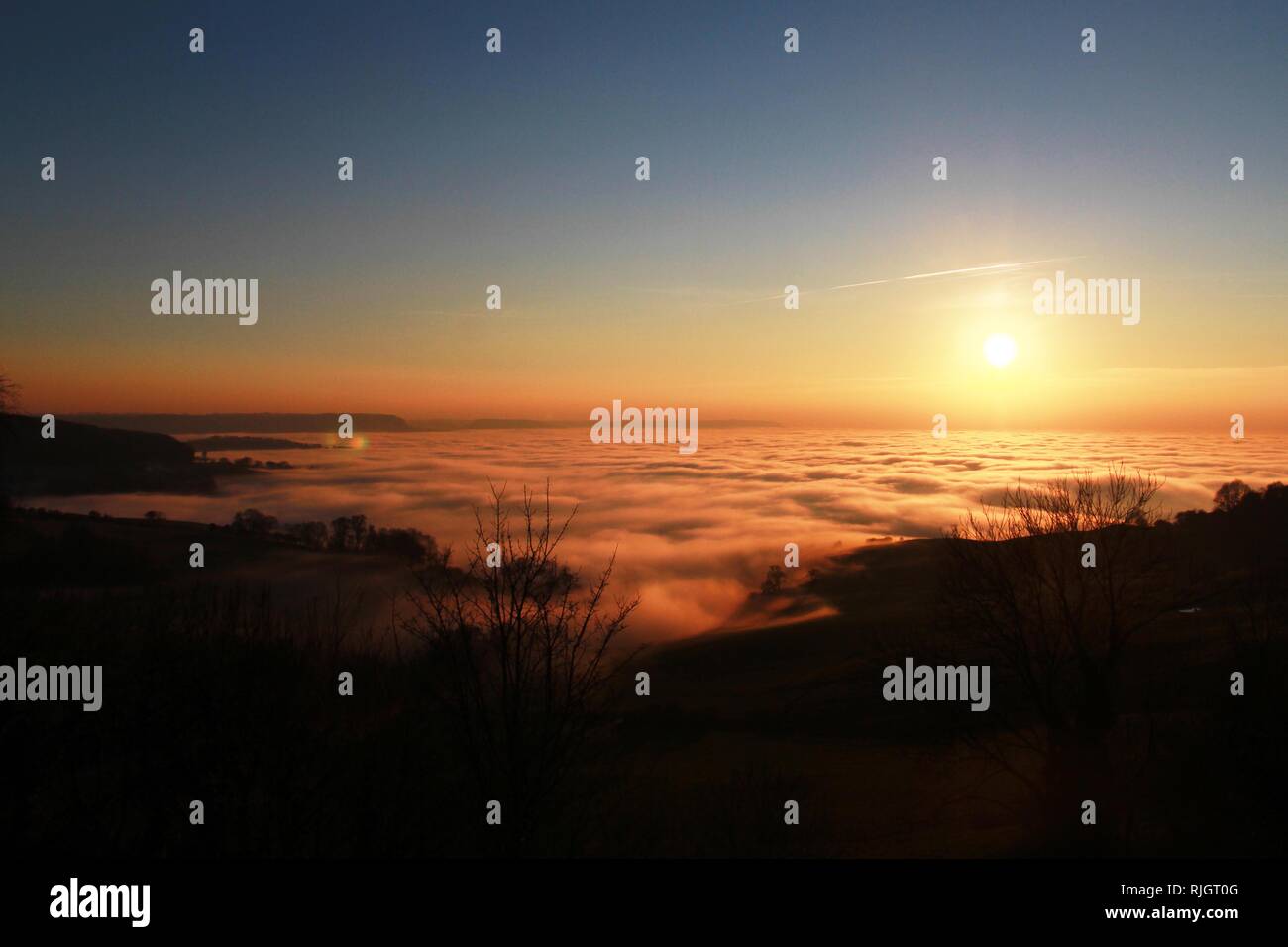 Cotdwold view hi-res stock photography and images - Alamy