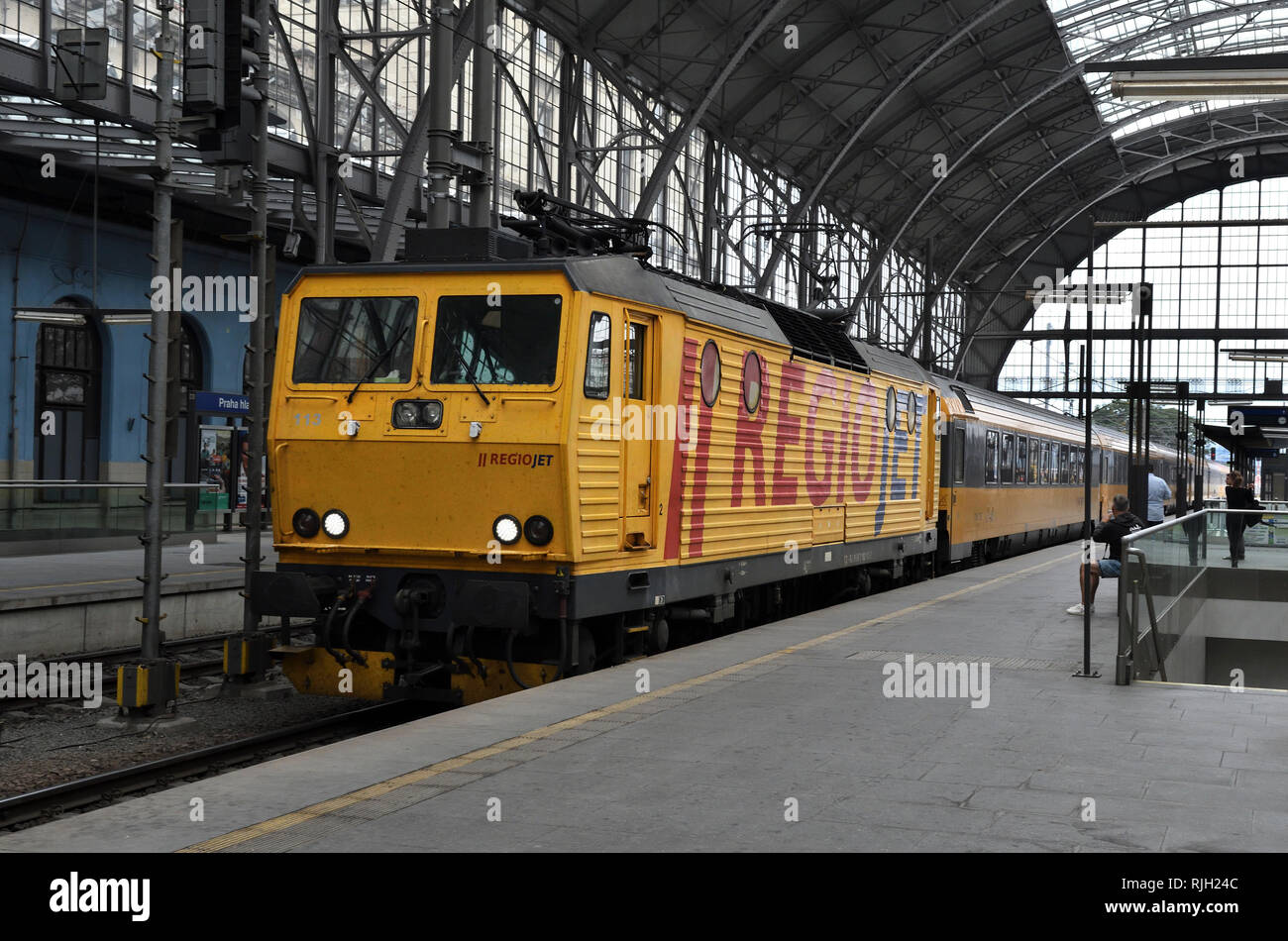 class 162 regiojet electric locomotive;prague main;czech republic Stock ...