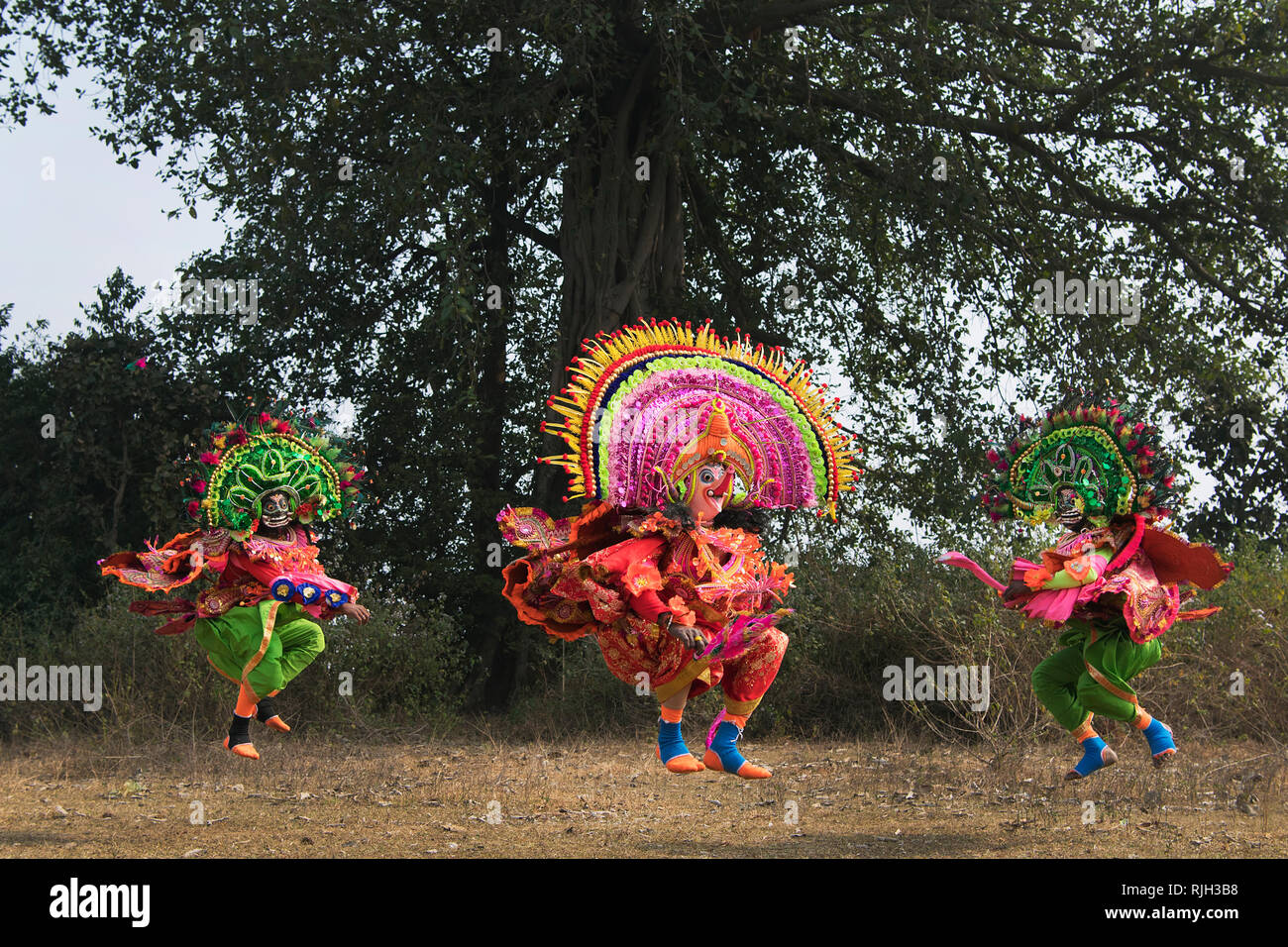 Chhau mask of bengal hi-res stock photography and images - Alamy