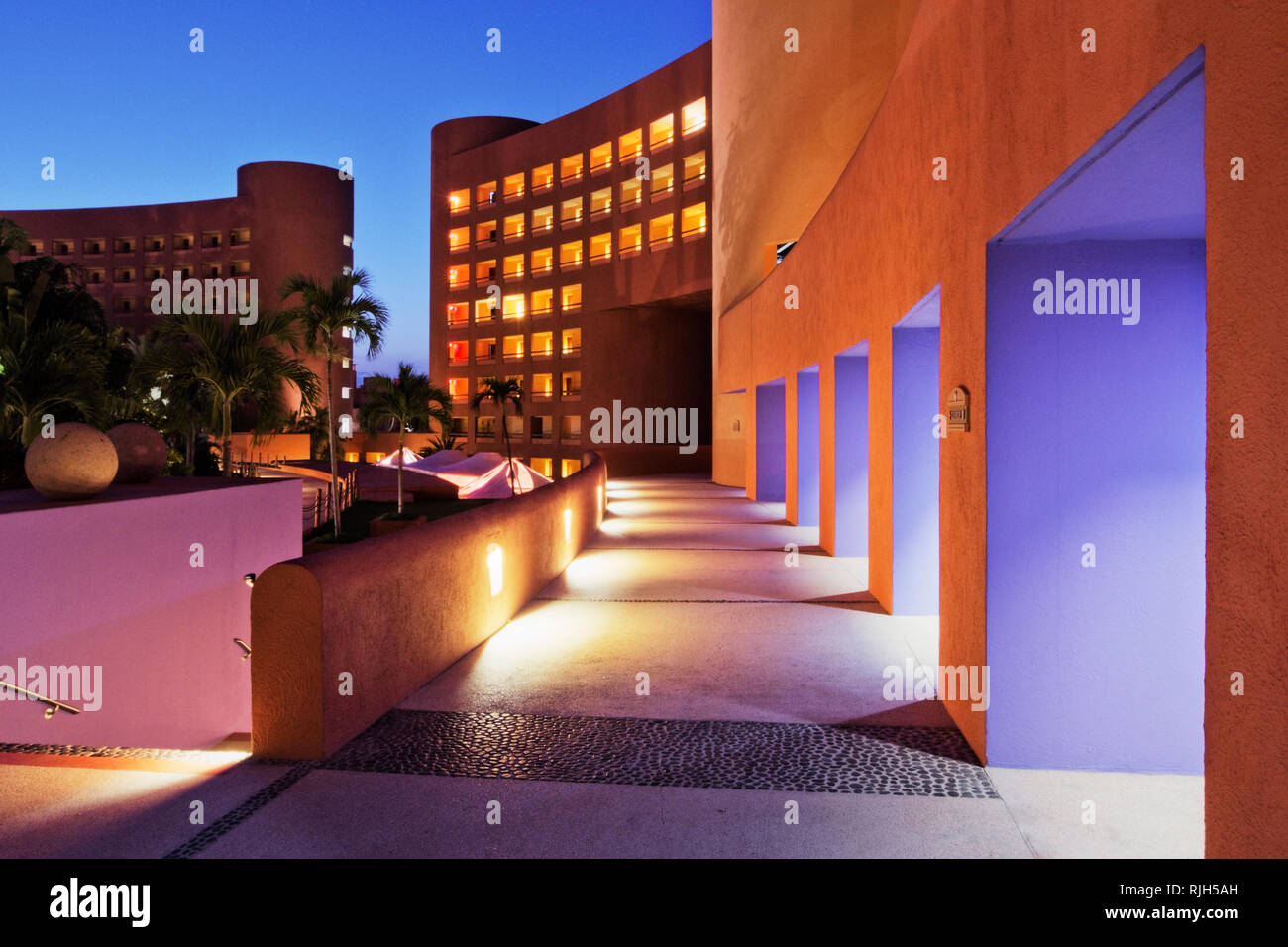Twilight los cabos mexico hi-res stock photography and images - Alamy