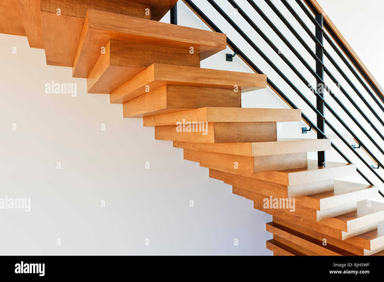 Modern Wood Staircase Stock Photo - Alamy