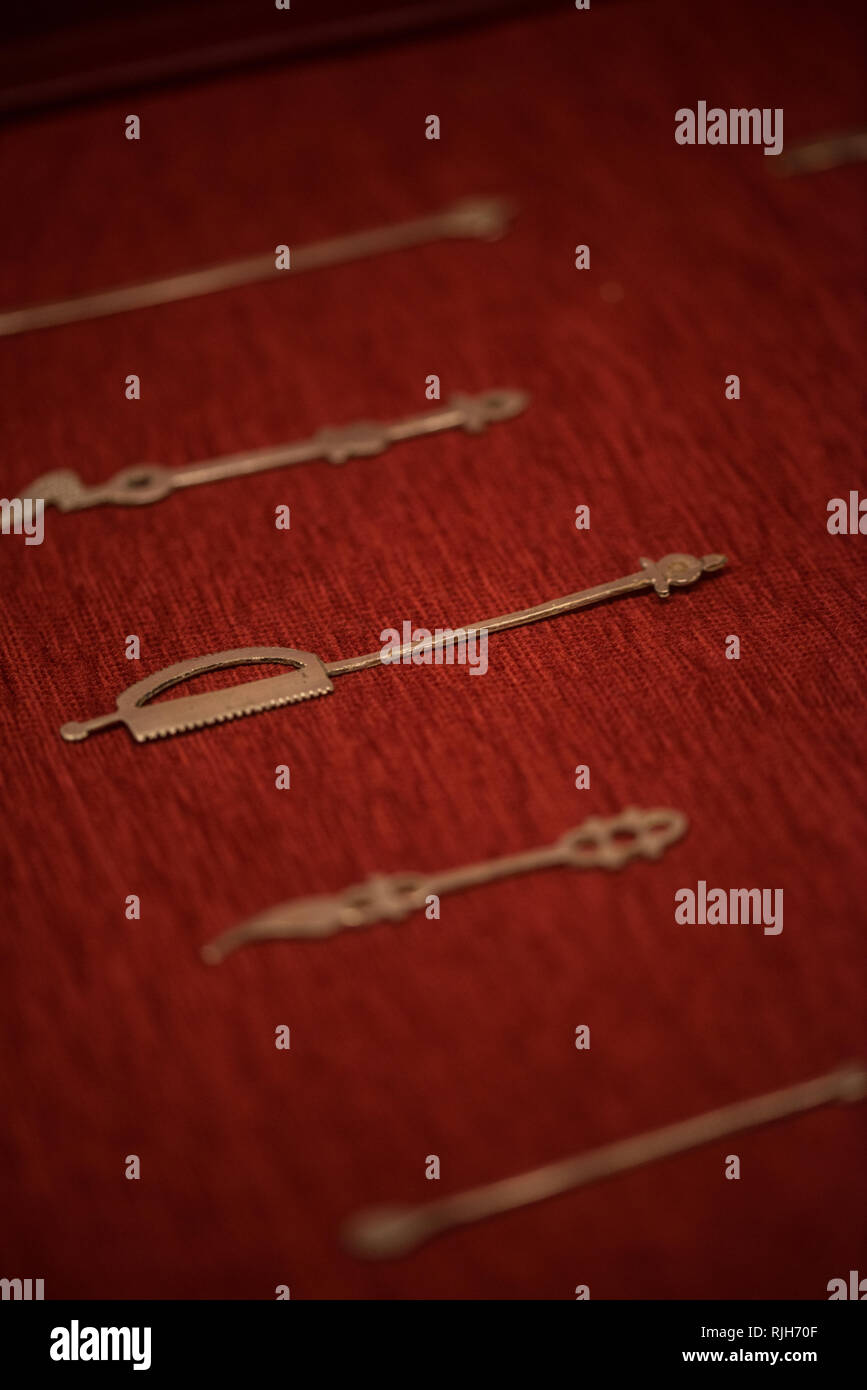 Europe antique surgical instruments hi-res stock photography and images ...