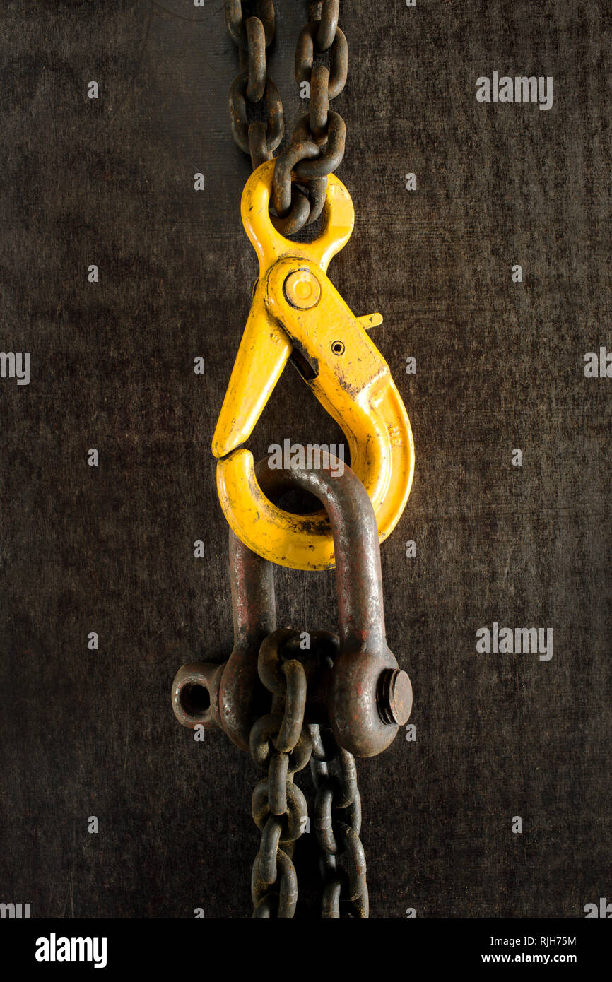 Chain and hook hi-res stock photography and images - Alamy