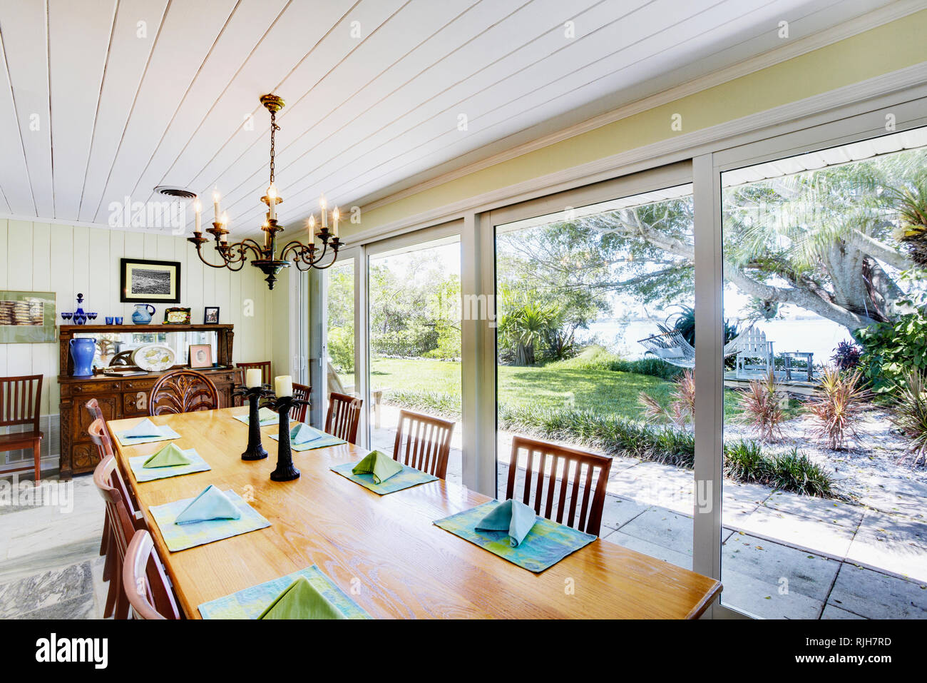 Dining Room and Patio Windows Stock Photo - Alamy