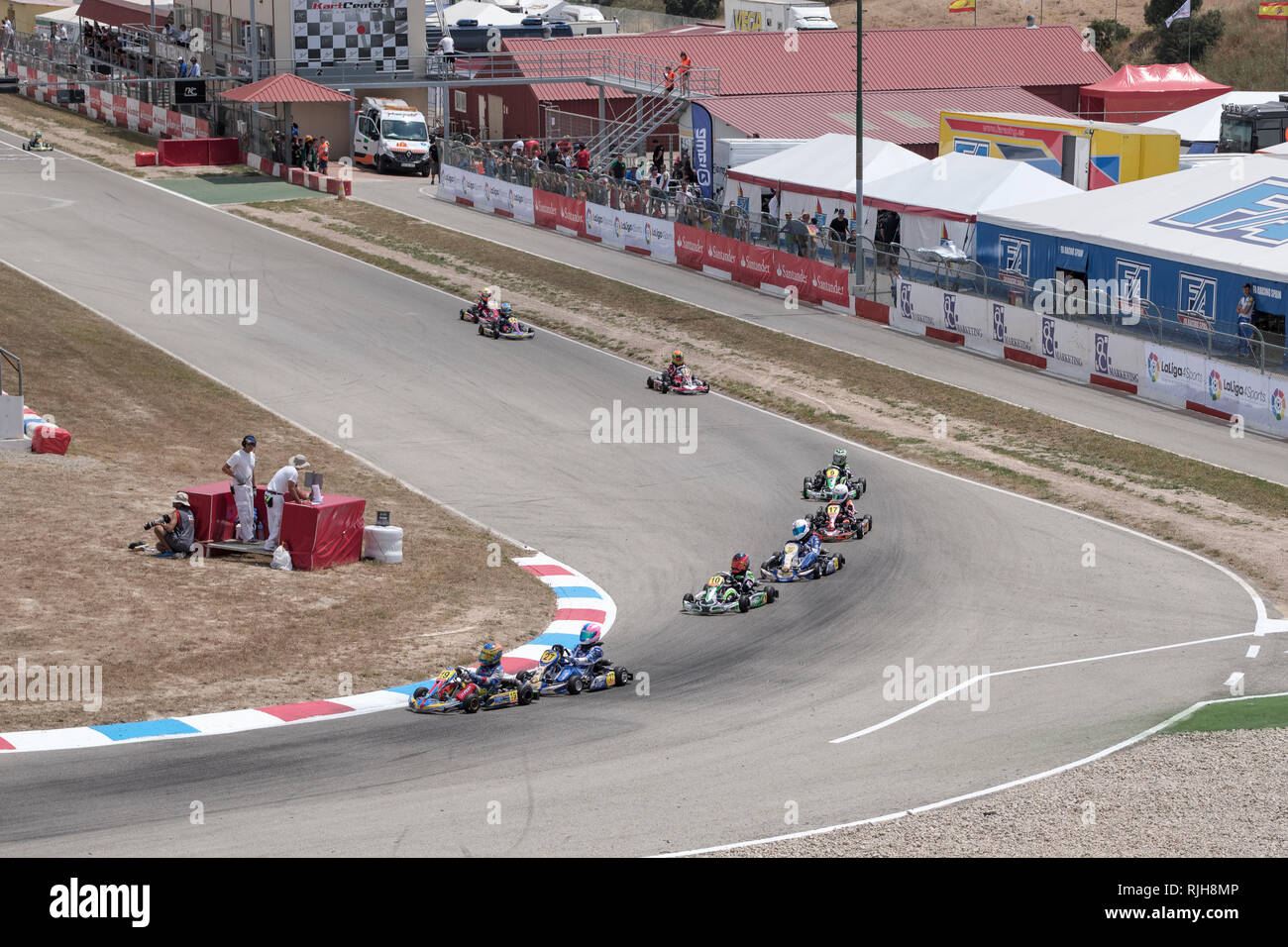 Racing corner racetrack hi-res stock photography and images - Alamy