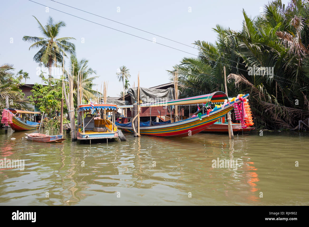 Multi colored boats hi-res stock photography and images - Alamy
