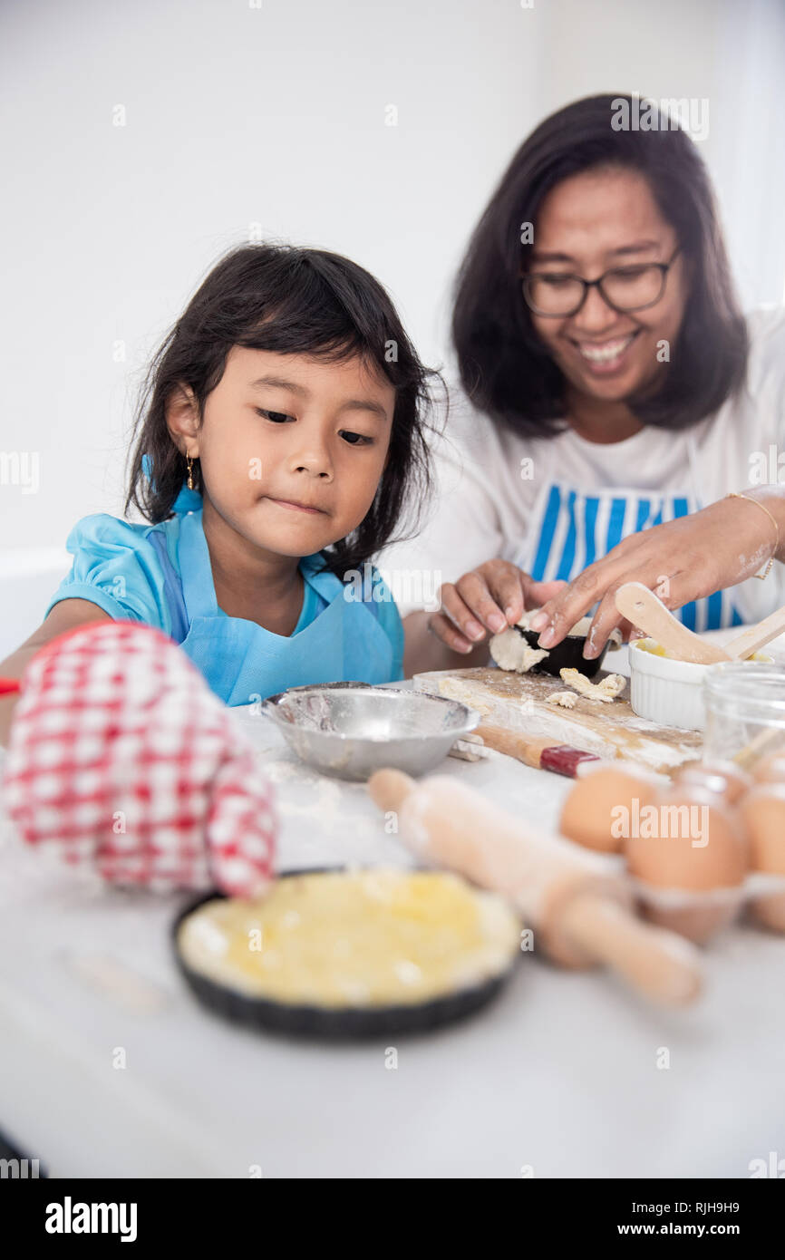 cooking class with mommy Stock Photo - Alamy