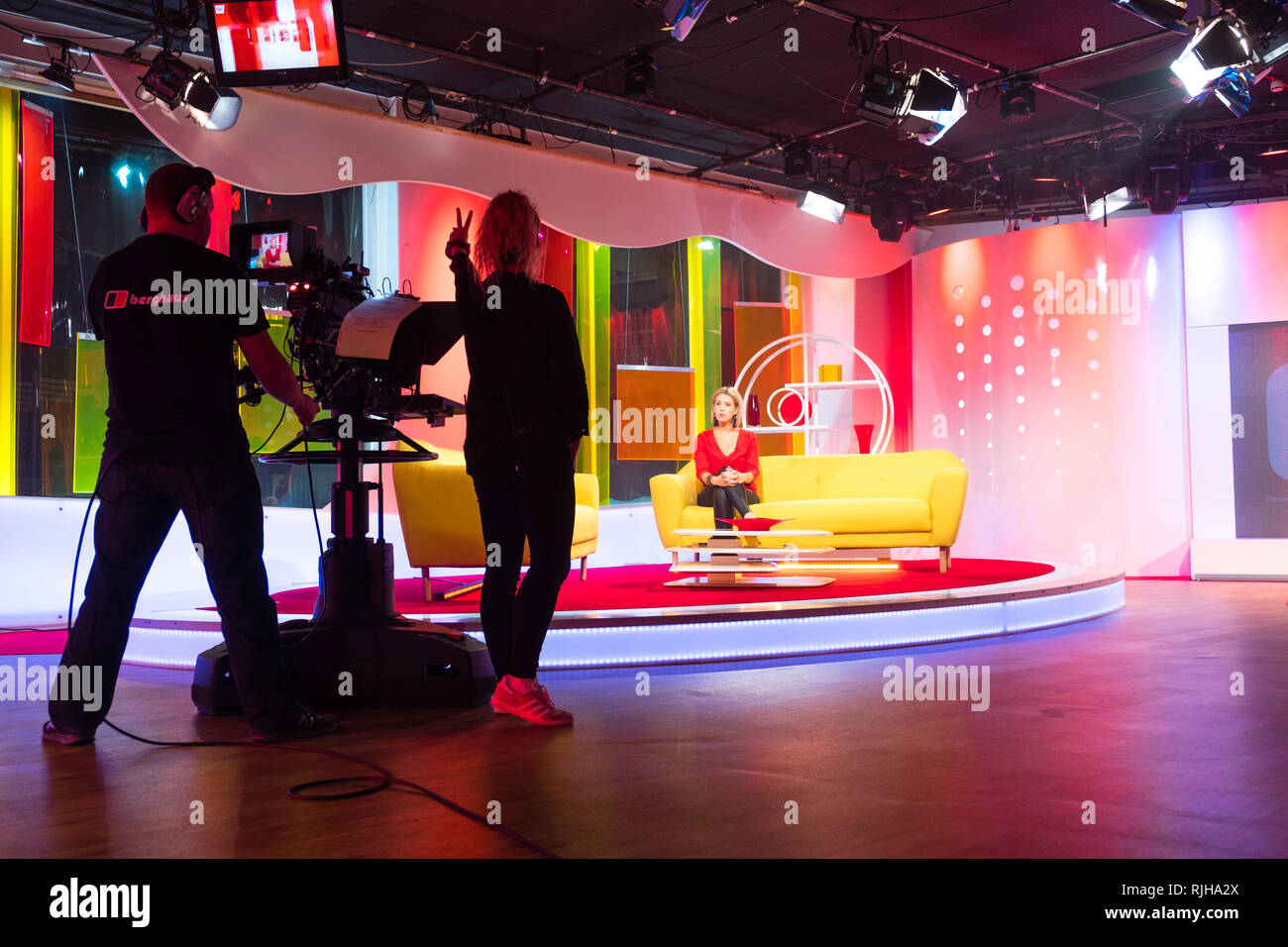 Heno s4c hi-res stock photography and images - Alamy