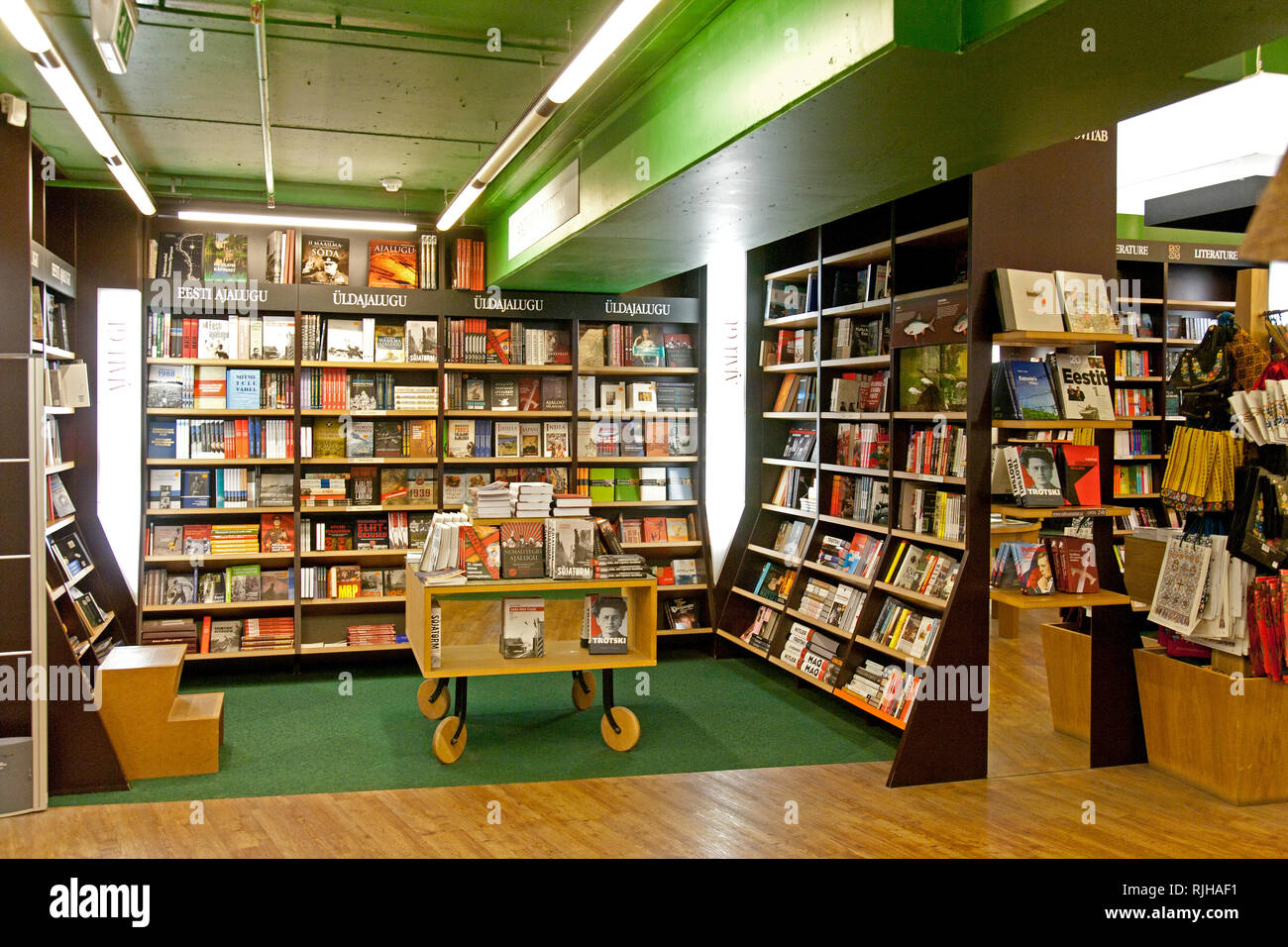 Large Bookstore Interior Stock Photo - Alamy