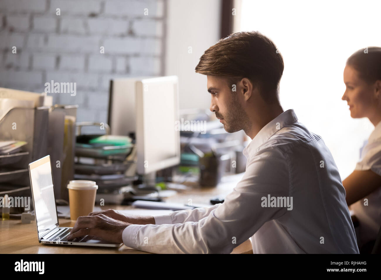 Coworking accounting hi-res stock photography and images - Alamy