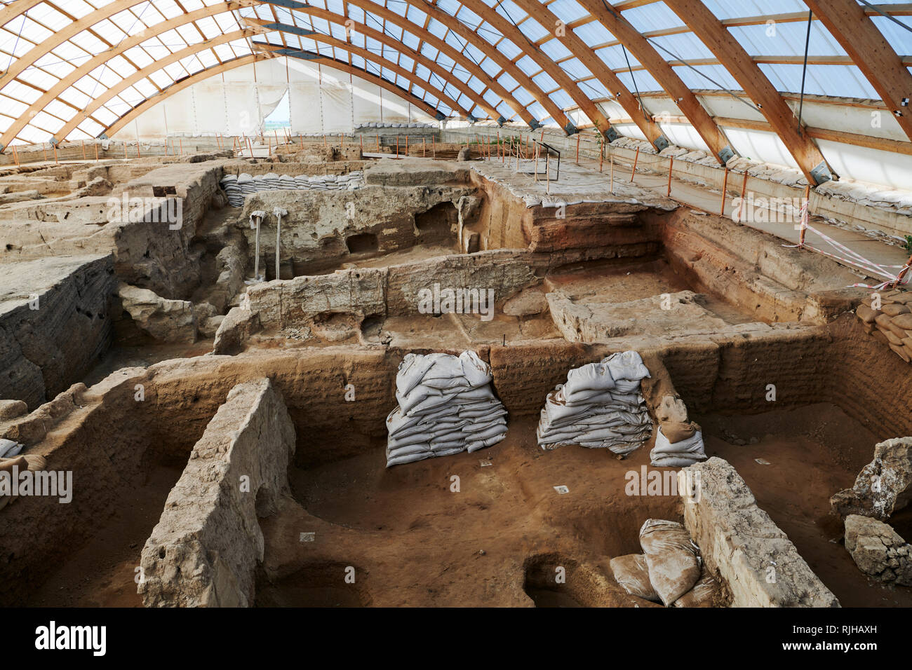 Neolithic remains of mud brick houses hi-res stock photography and ...