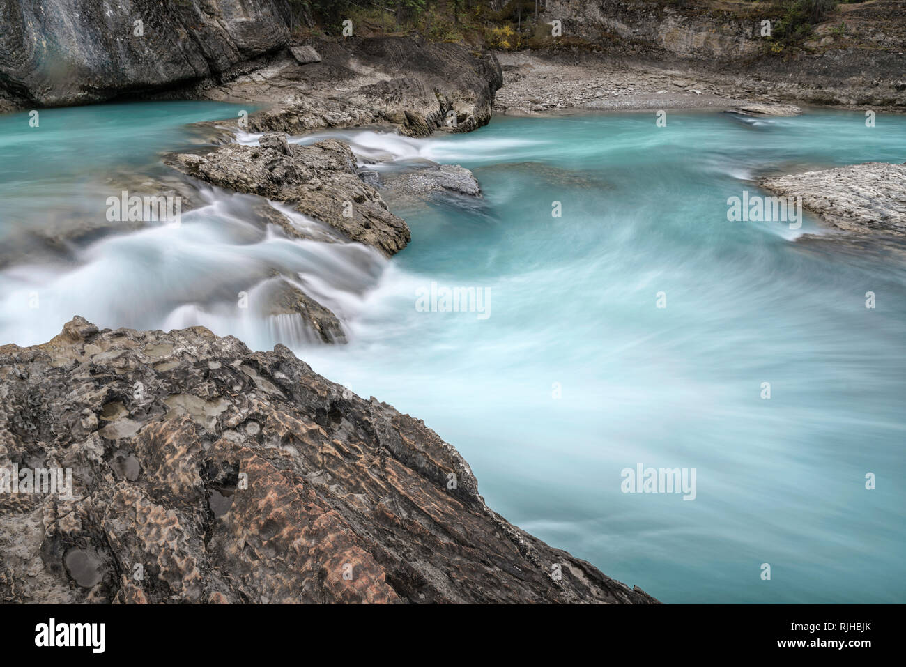 Natural Bridge Yoho Alberta Stock Photo - Alamy