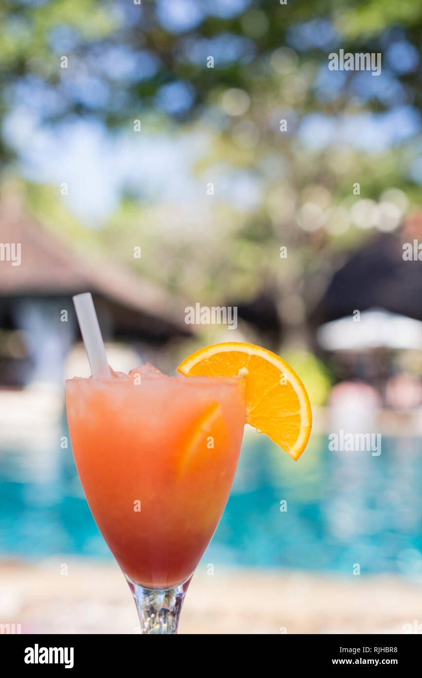 Tropical cocktail glass hi-res stock photography and images - Alamy