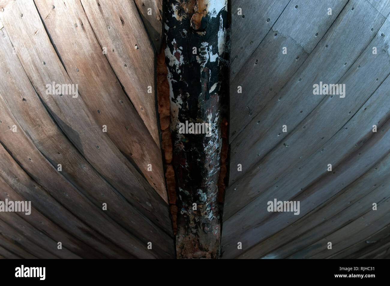 Wooden boat hull hi-res stock photography and images - Alamy