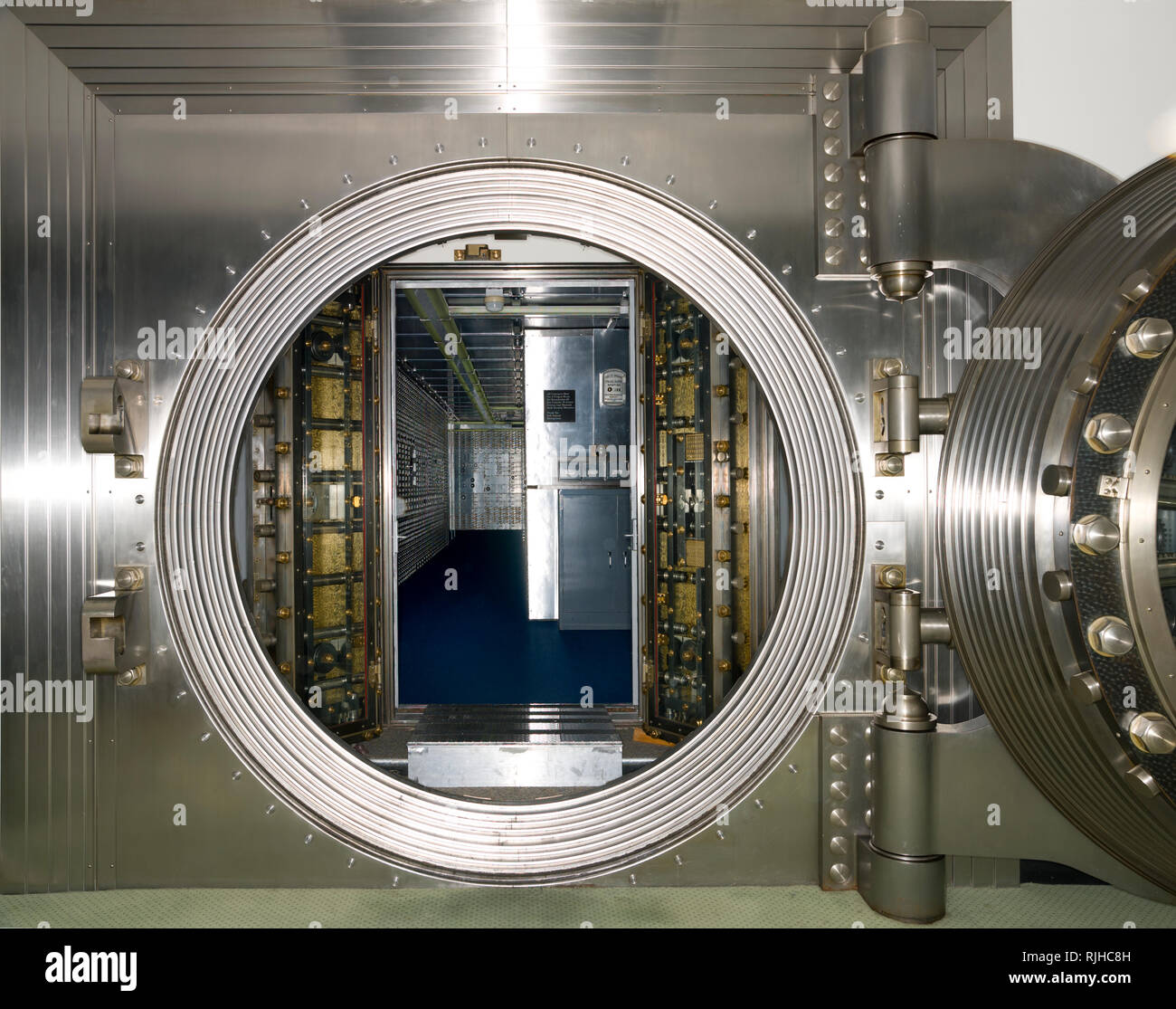 Vault chicago illinois hi-res stock photography and images - Alamy