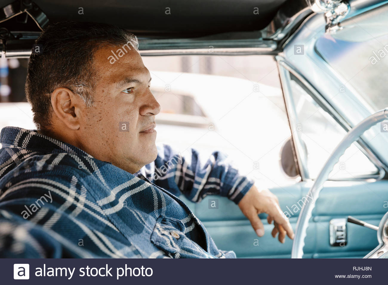 Car driving man hi-res stock photography and images - Alamy