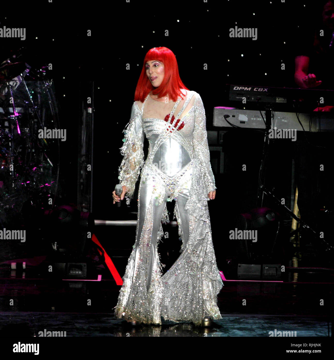 Cher 2003 hi-res stock photography and images - Alamy