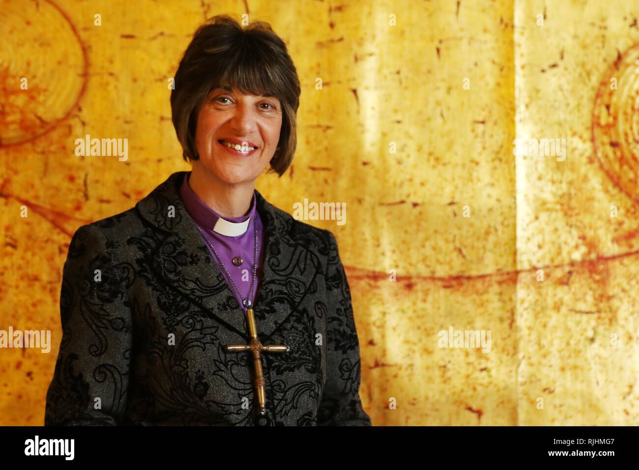 Ordination anglican hi-res stock photography and images - Alamy