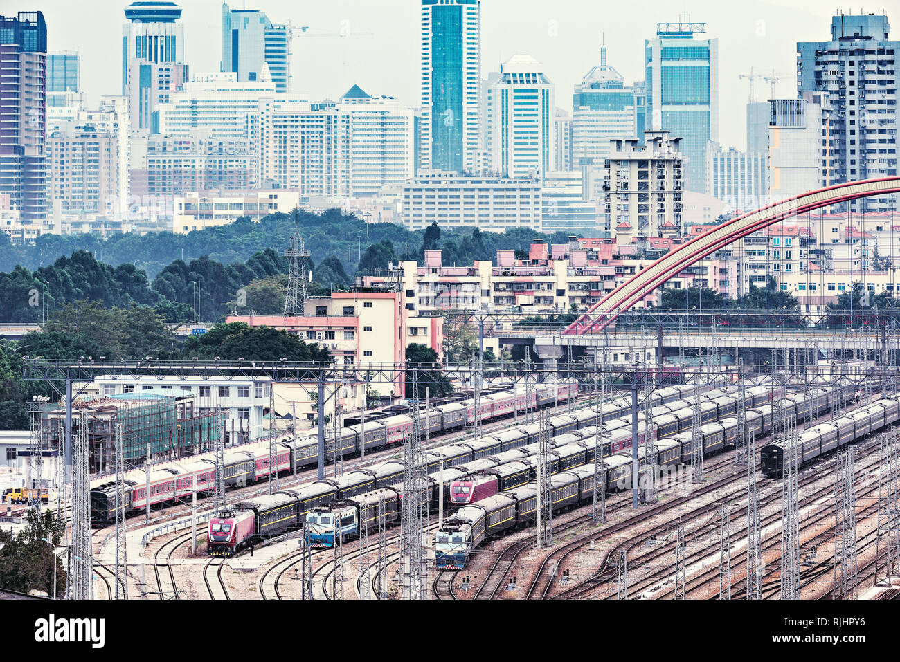 Shenzhen station hi-res stock photography and images - Alamy