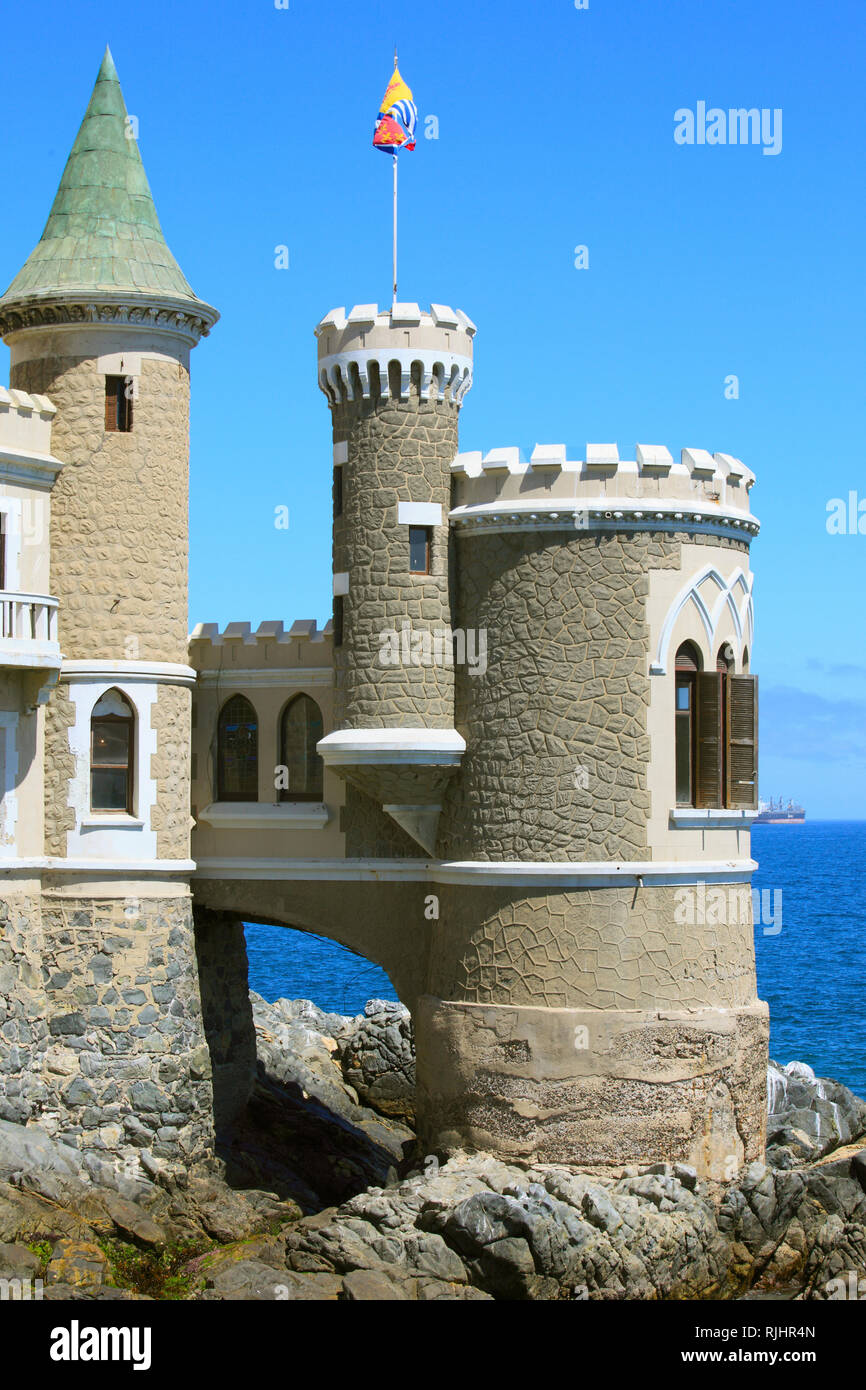 Chile, Vina del Mar, Wulff Castle, historic monument Stock Photo - Alamy