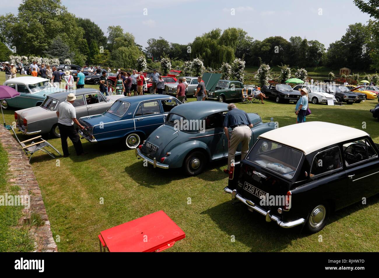 Dozens of classic cars on display at the Pied Piper Appeal Summer Show ...