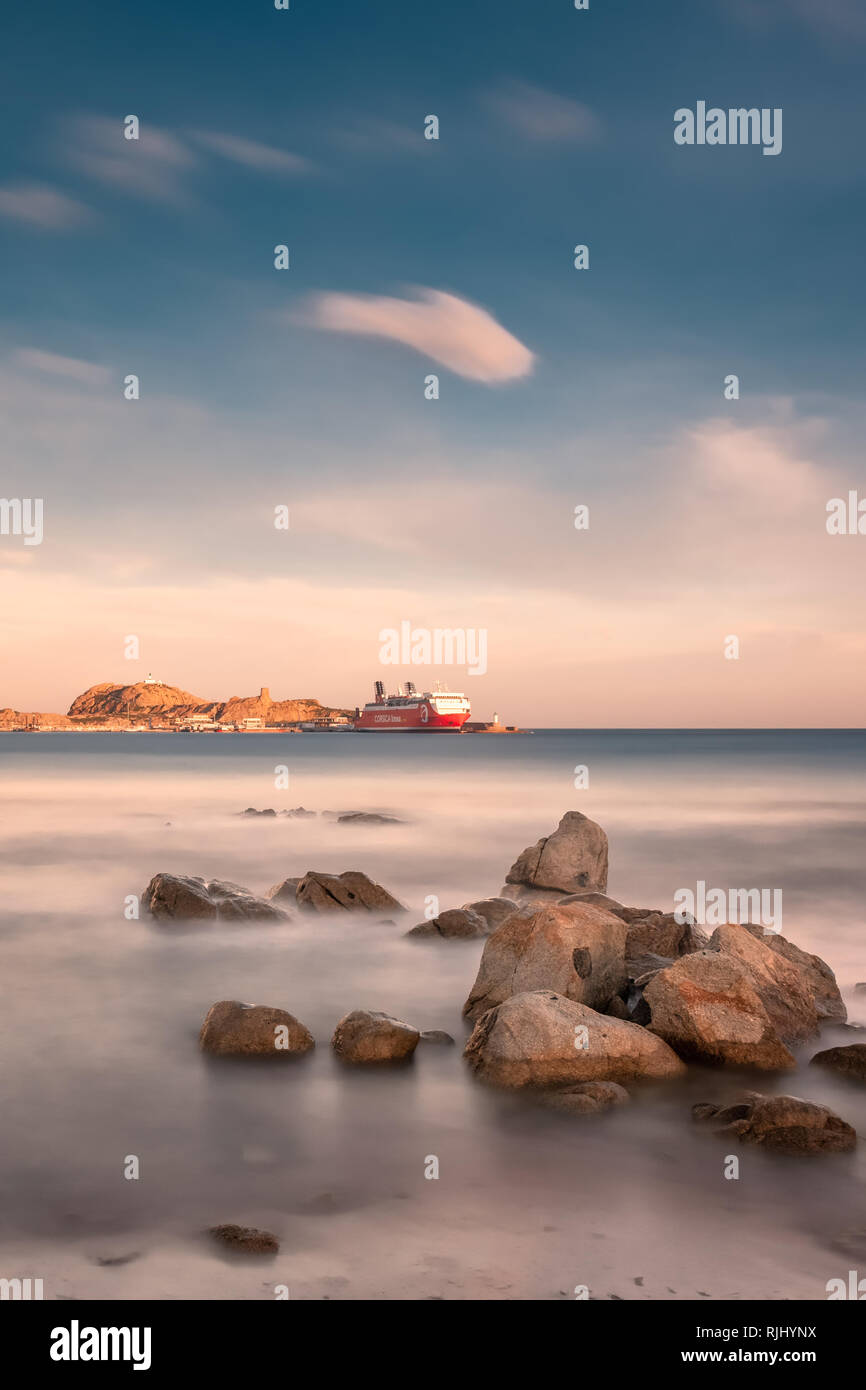 L'Ile Rousse, Corsica - 5th February 2019. Corsica Linea Ferry waits at ...