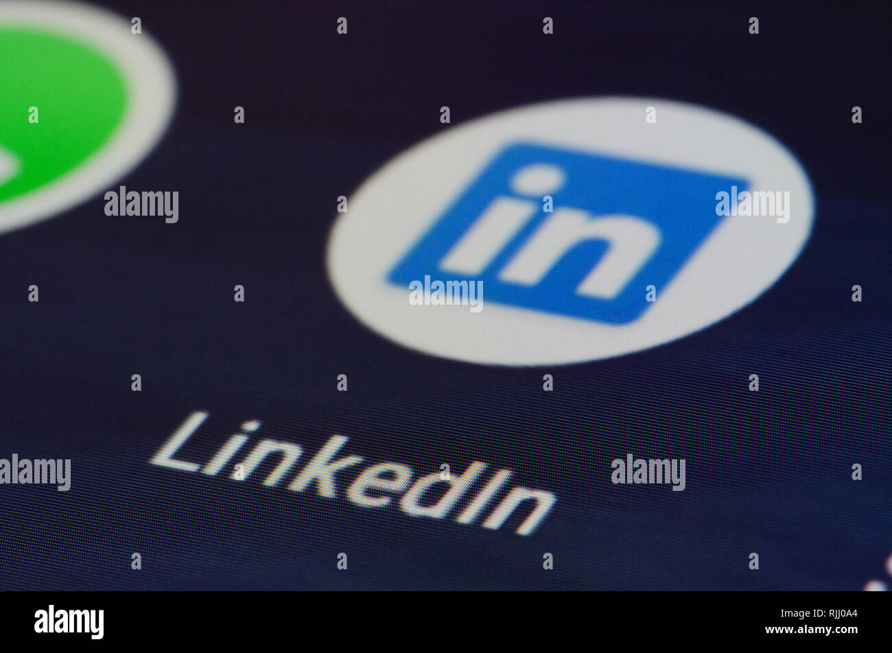 Linkedin app hi-res stock photography and images - Alamy