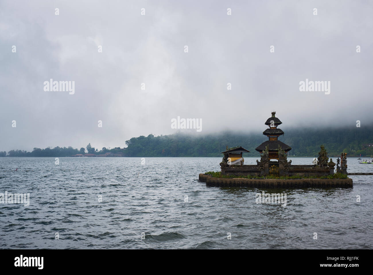 Ulun Danu Bratan, Floating Temple Stock Photo - Alamy