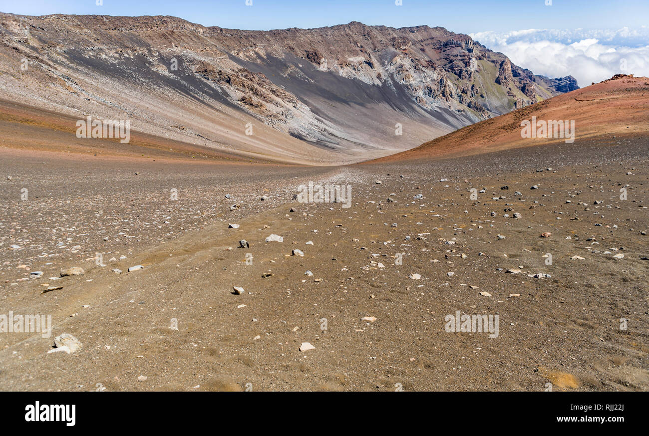 Barren landscapes hi-res stock photography and images - Alamy