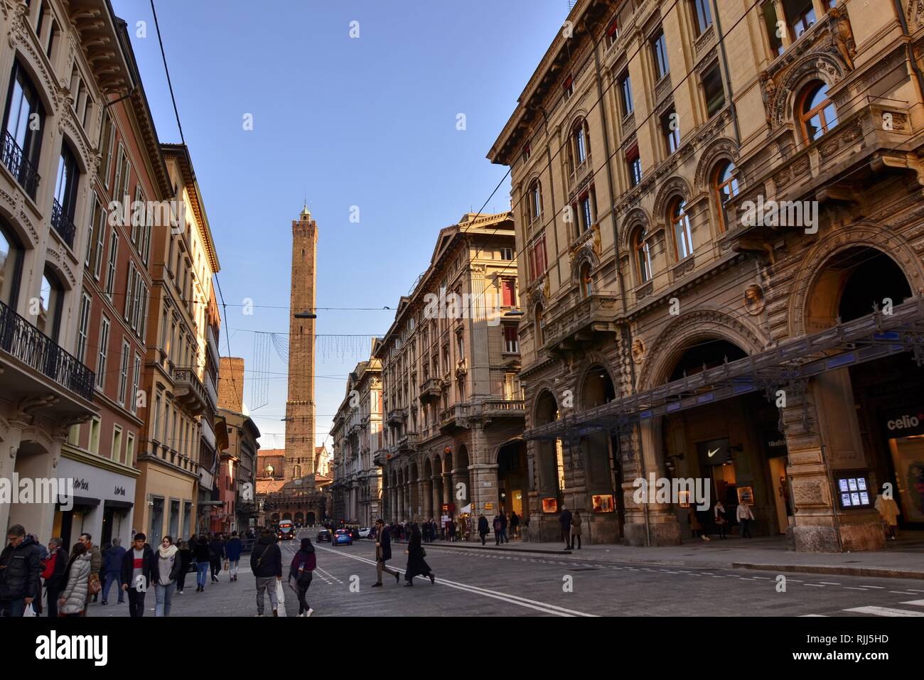 Bologna, Emilia Romagna, Italy. December 2018. The Asinelli tower ...