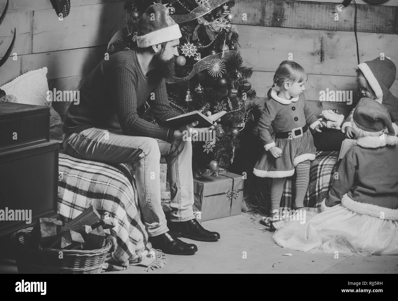 Happy children christmas party Black and White Stock Photos & Images ...