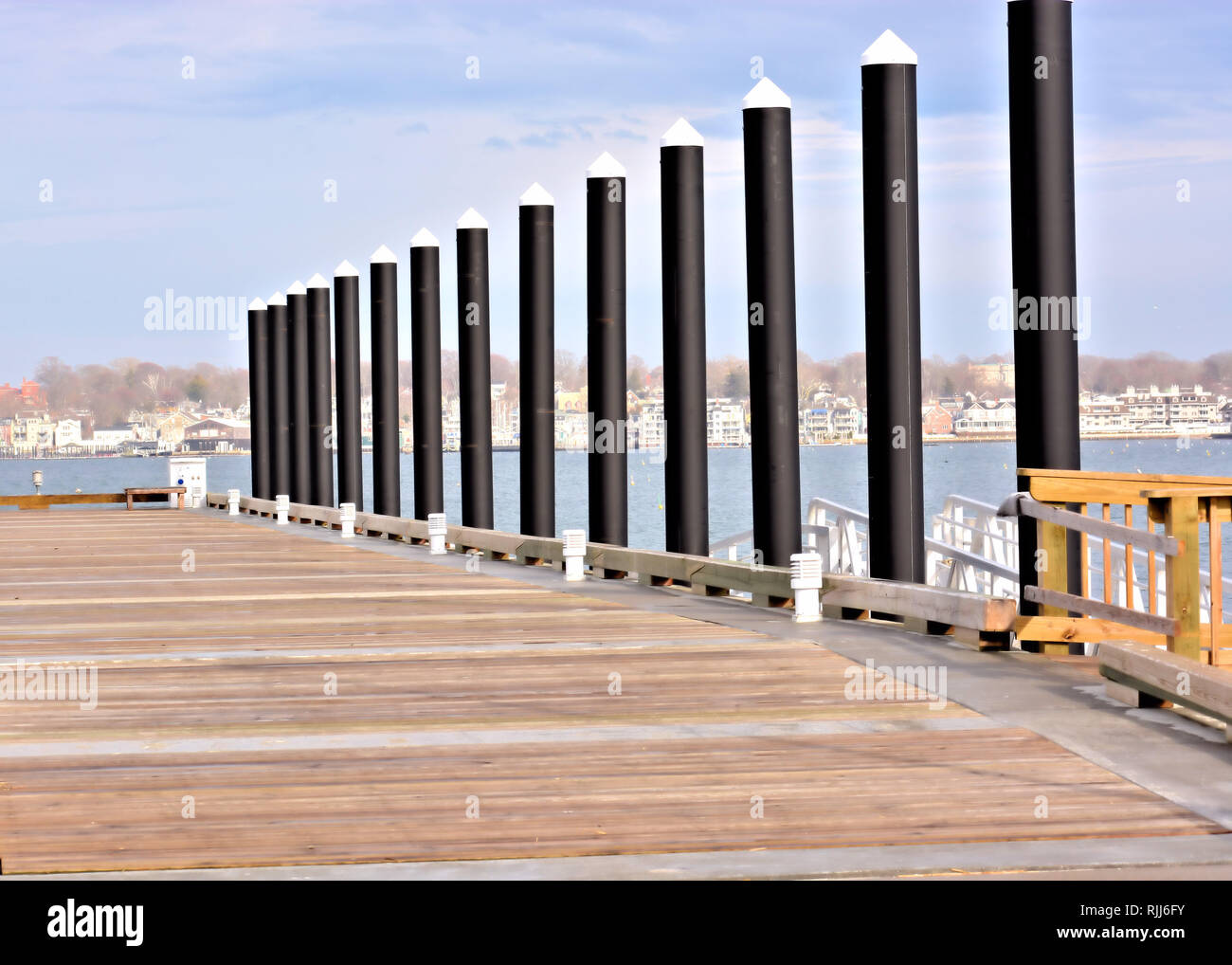 Dock pier wharf hi-res stock photography and images - Alamy