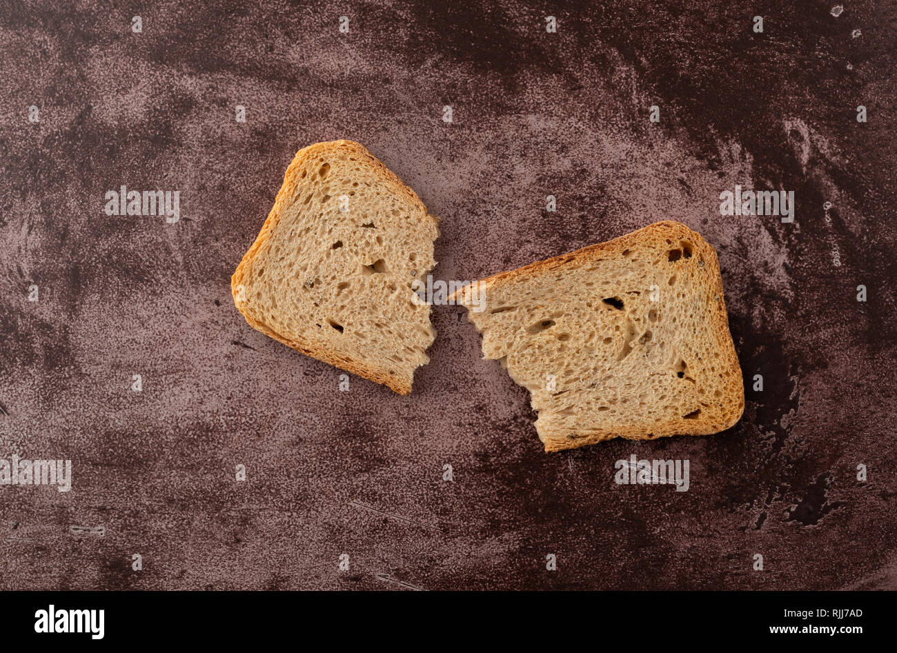Slice of toast half hi-res stock photography and images - Alamy