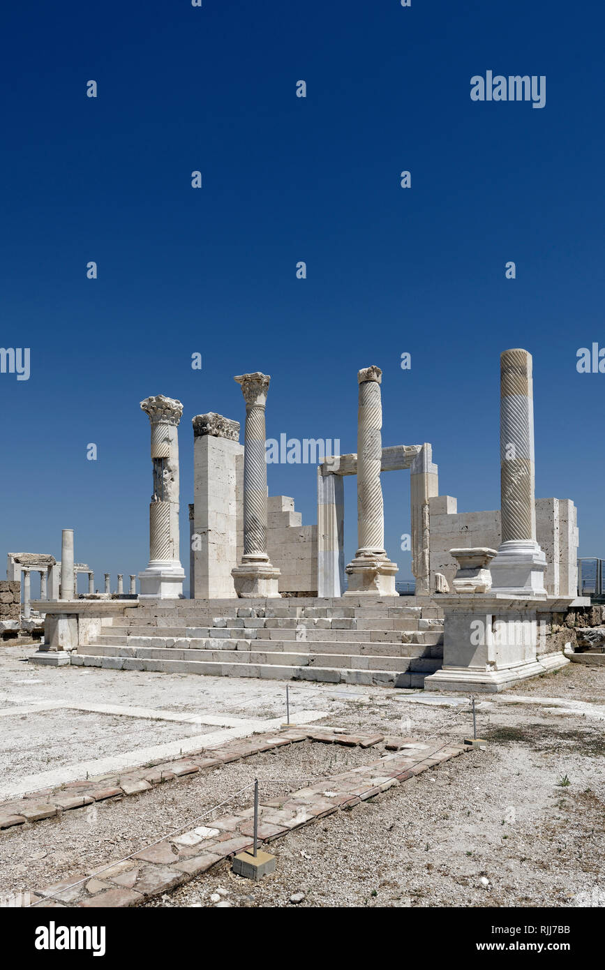 Prostyle hi-res stock photography and images - Alamy